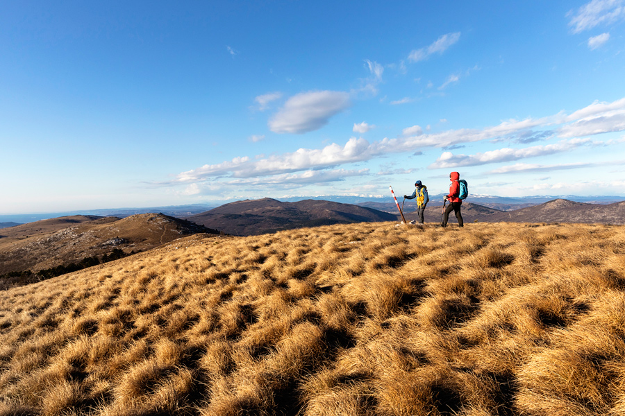 Vetrovna Žbevnica, vzpetina južno od Slavnika, Hrvaška - Popotniški ...